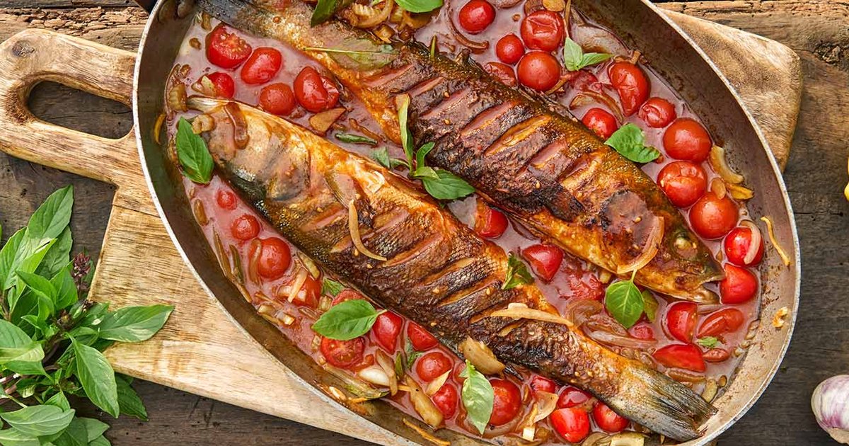 Havsabborre stekt med ingefära och tomater | Recept | Kikkoman